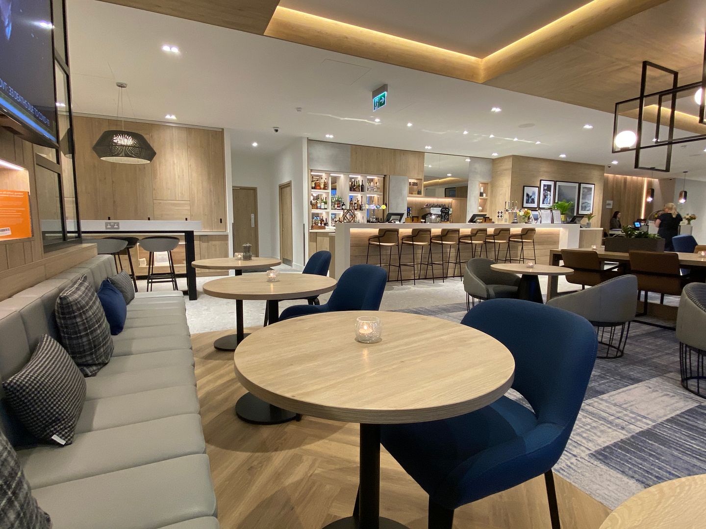 Courtyard Inverness (INV) Airport, Scotland [Master Thread] - Page 2 ...