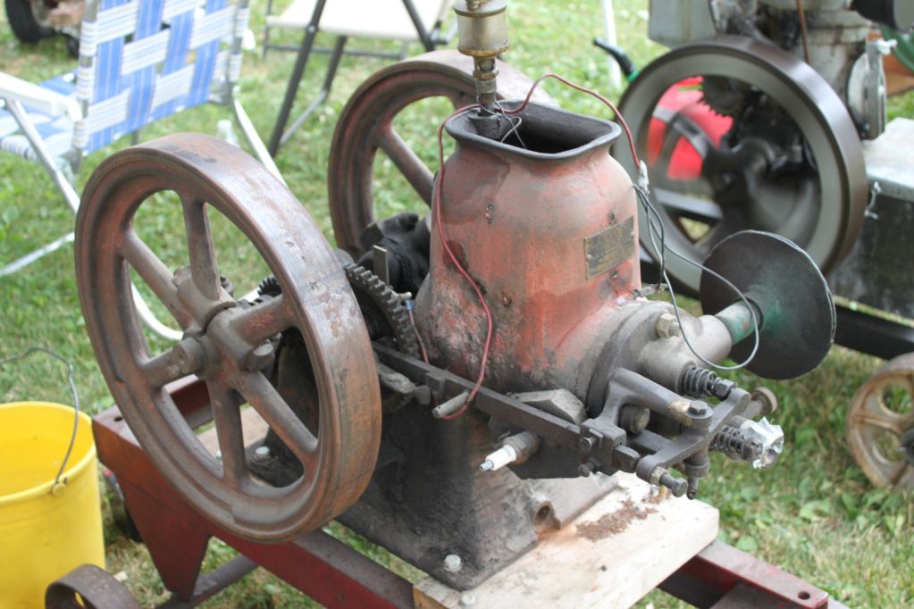 Sandwich Engine Show Pictures 2012 | Smokstak® Antique Engine Community*